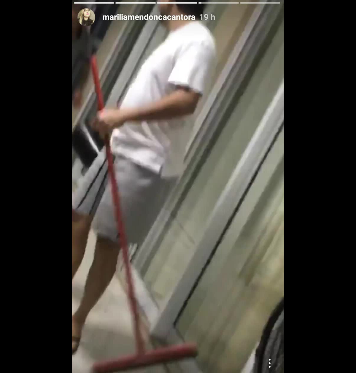 Vídeo Marília Mendonça se divertiu ao filmar o noivo Yugnir Ângelo