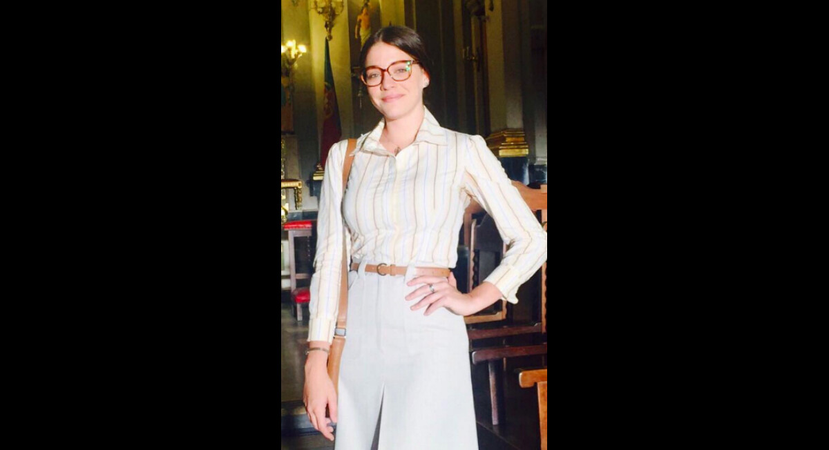 Foto: Luma Costa posa caracterizada como Elisa, sua personagem na nova ...