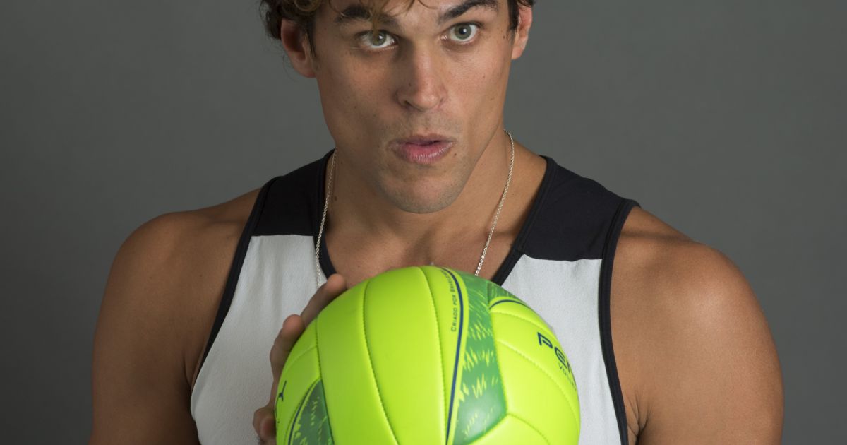 Felipe Roque dará vida ao protagonista Gabriel, um craque de vôlei de ...