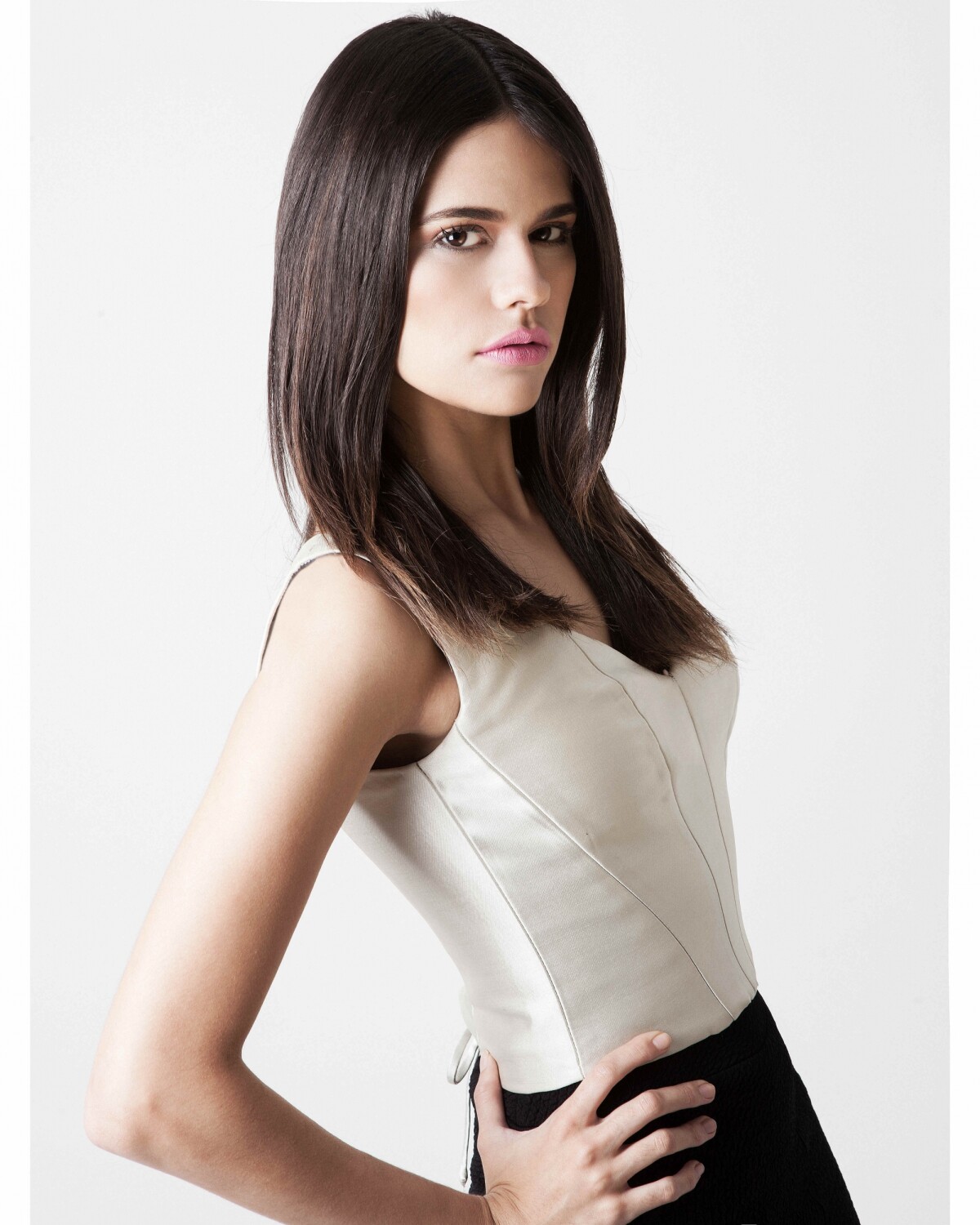 Foto: Arianne Botelho tem 23 anos e estuda teatro e cinema desde os 16 ...