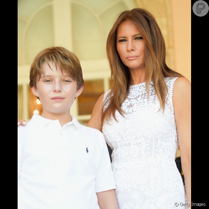 Melania Trump posa com o filho, Barron, fruto de seu relacionamento com ...