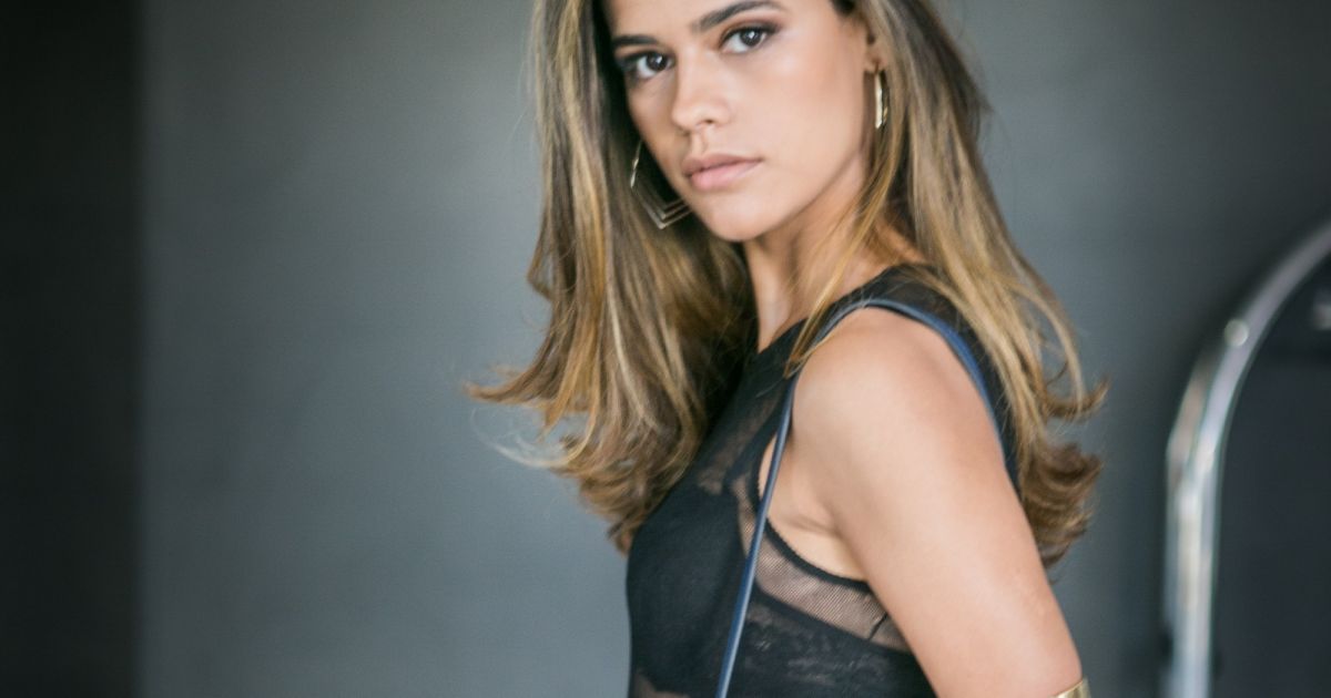 Aline (Arianne Botelho) expulsará seu pai, Misael (Tuca Andrade), de ...