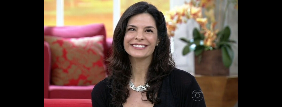 Foto: Helena Ranaldi approva atitude de Verônica, que beijou Cadu ...