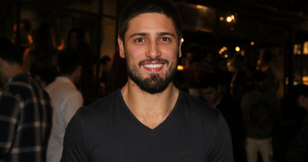 Daniel Rocha prestigiou a inauguração do restaurante japonês de José ...