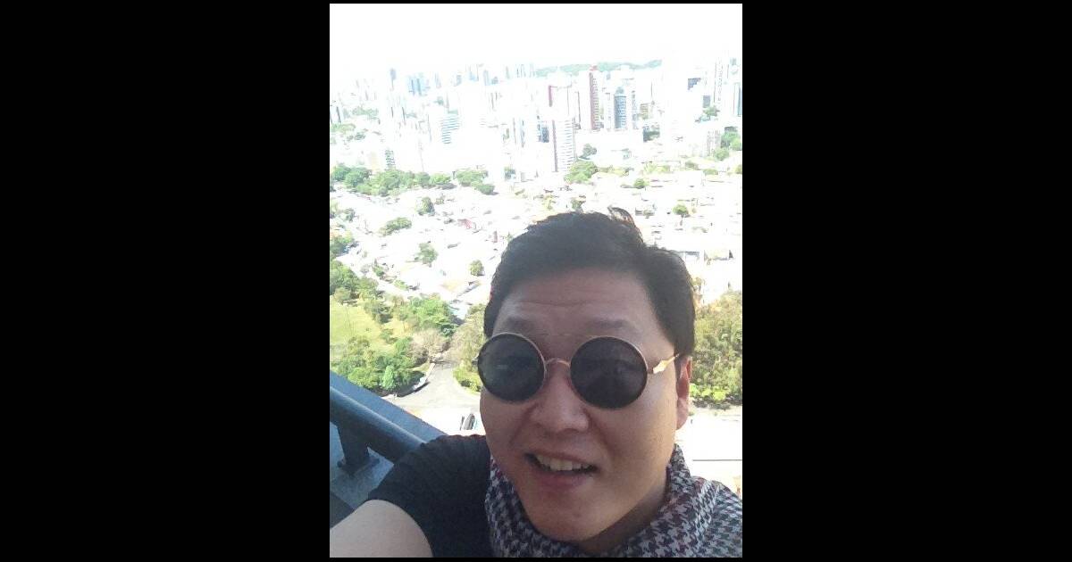 Psy, o rapper sul-coreano de 'Gangnam Style', chega a Salvador para ...