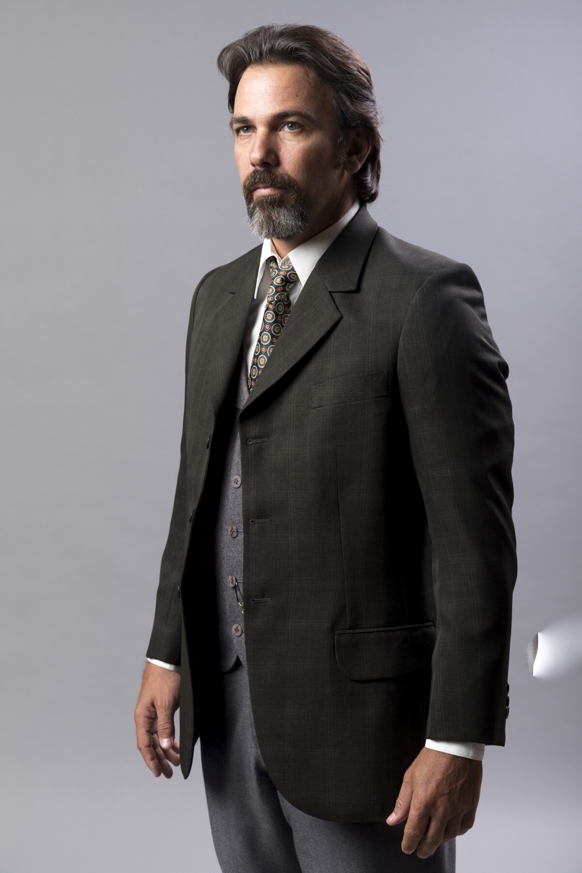 Foto: Aurélio (Marcelo Faria) flagra Julieta (Gabriela Duarte) mudando ...