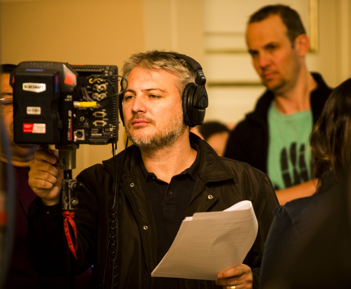 Foto: O diretor Fred Mayrink em ação nos bastidores de gravação da ...