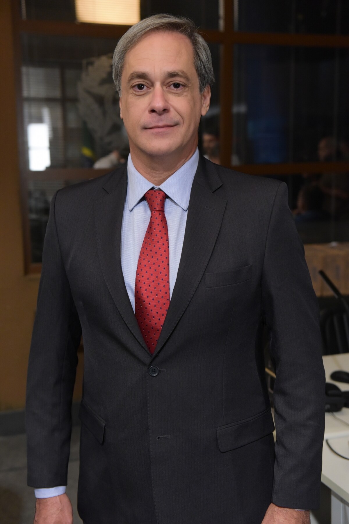 Foto: Na novela 'Topíssima', Gilberto Torres vive Alexandre - Purepeople