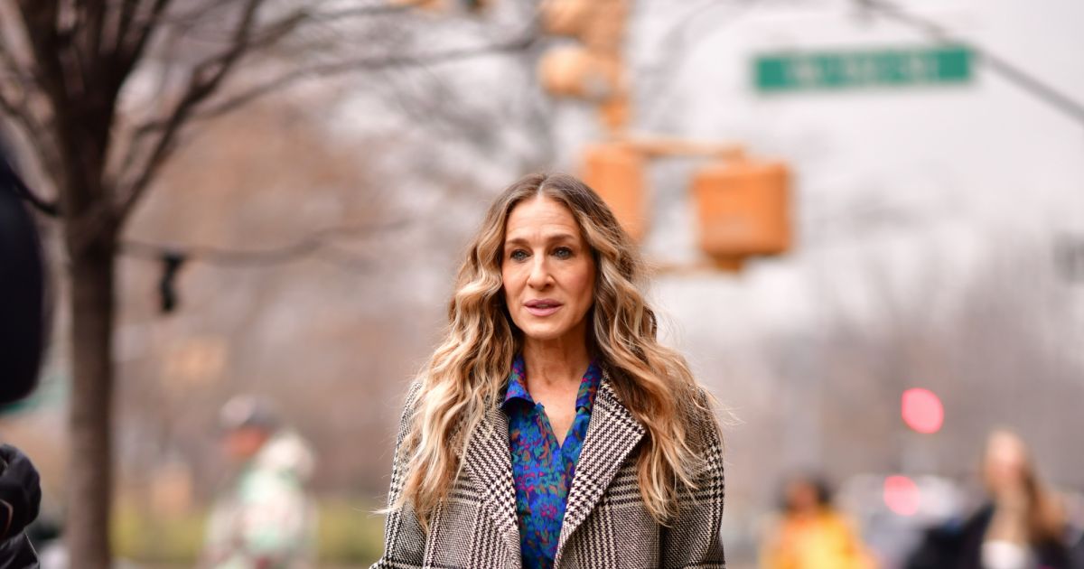 Fashionista de carteirinha, Sarah J. Parker não tem medo de ousar ...