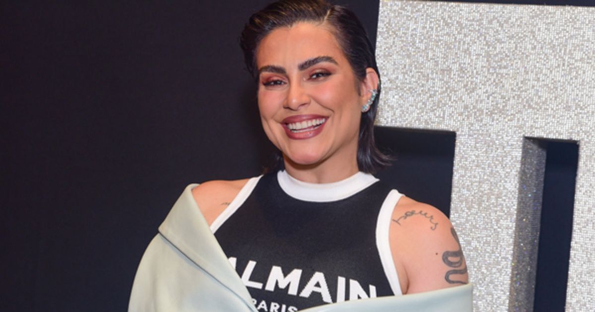 Cleo nega harmonização facial após crítica na web: 'Plástica no nariz e ...