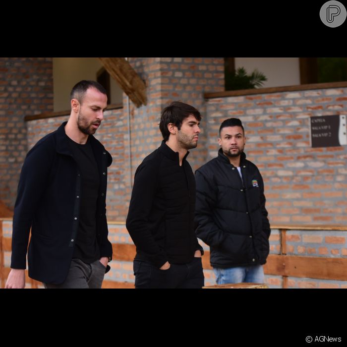 Kaká se emociona em velório de Danilo Feliciano de Moraes, filho mais ...