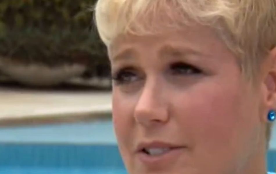 Xuxa Se Emociona Ao Falar Do Estado De Saúde Da Mãe Teve Dois Avcs