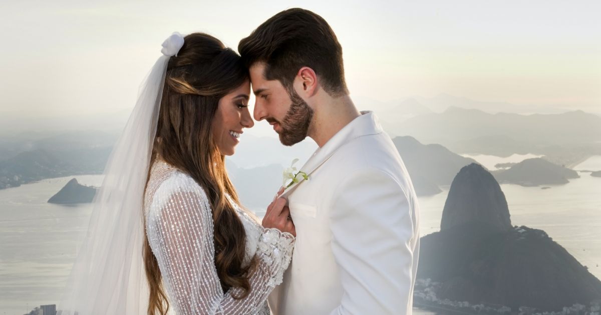 Romana Novais e Alok se casaram em janeiro de 2019 em cerimônia aos pés ...