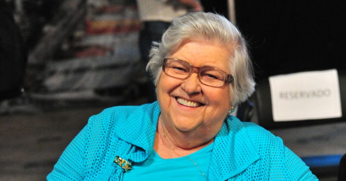 'O dia de Hilda se resume a tocar e olhar tudo o que remete a Jorge. Na ...