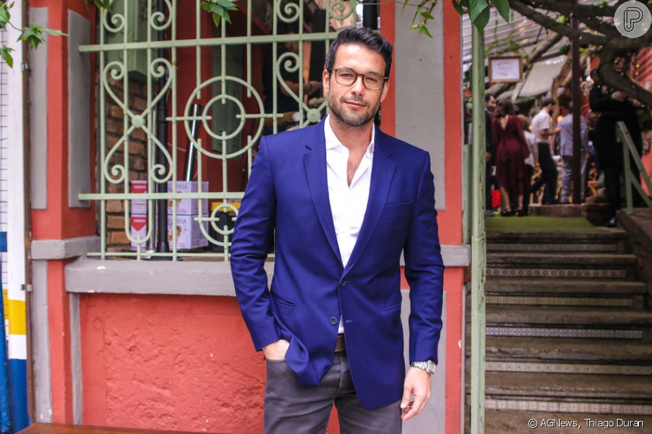 Sergio Morone e mais famosos prestigiam casamento de Paulo Miklos e ...