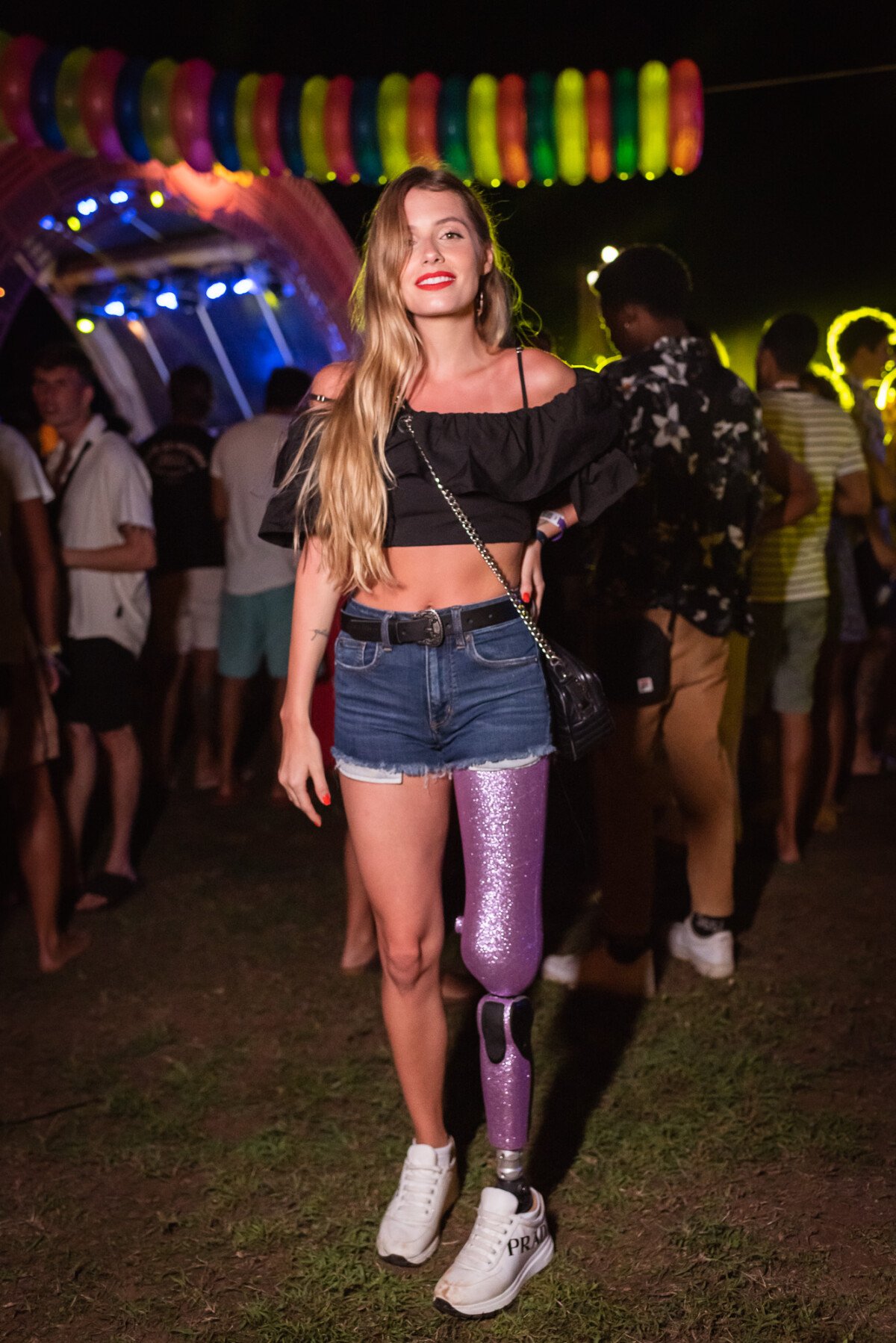 Foto: A influenciadora Paola Antonini e mais famosos se divertem na festa Borogodó, em Noronha ...