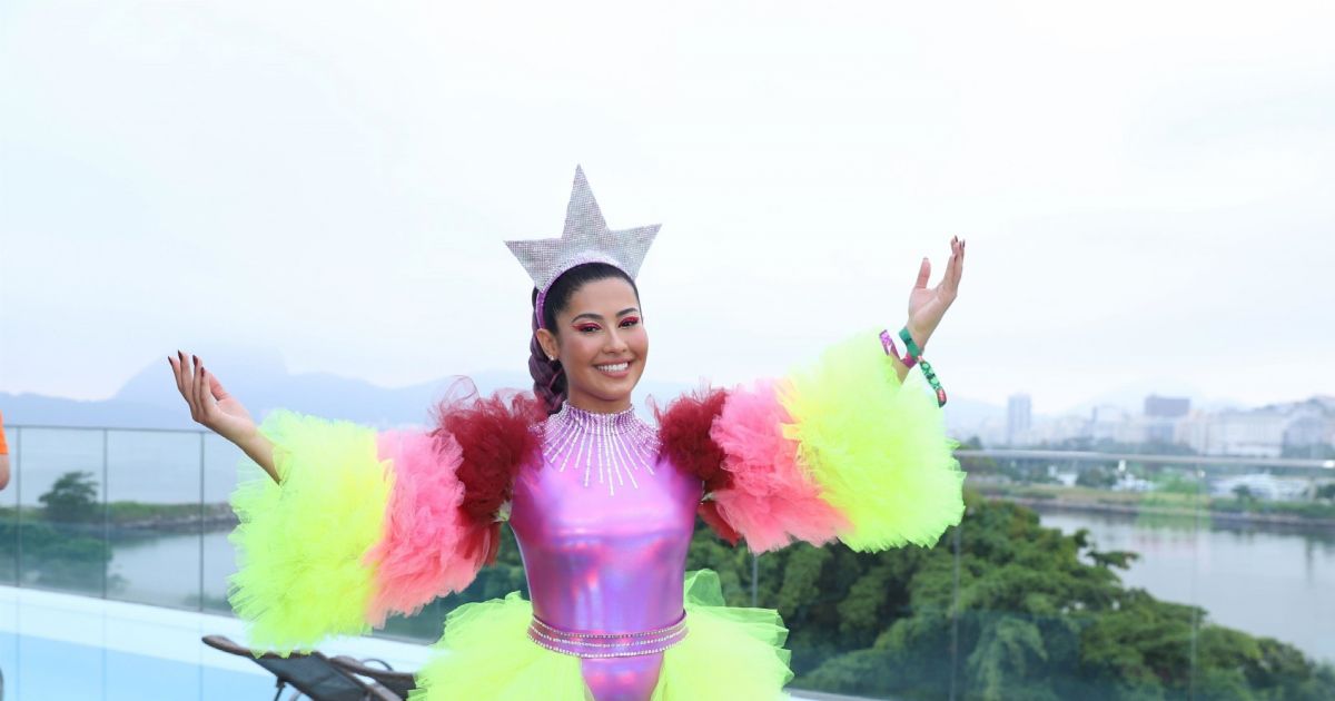 Thayana OG usa fantasia inspirada em Preta Gil para brilhar como musa ...