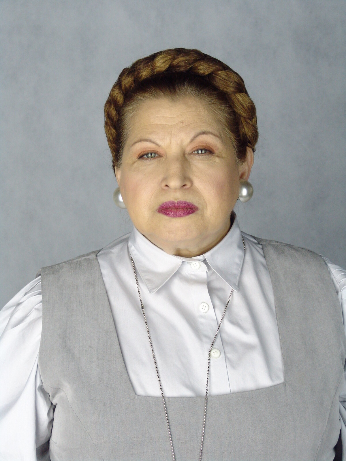 Foto: Na novela 'Floribella', Helga Beethoven (Vic Militello) é a ...