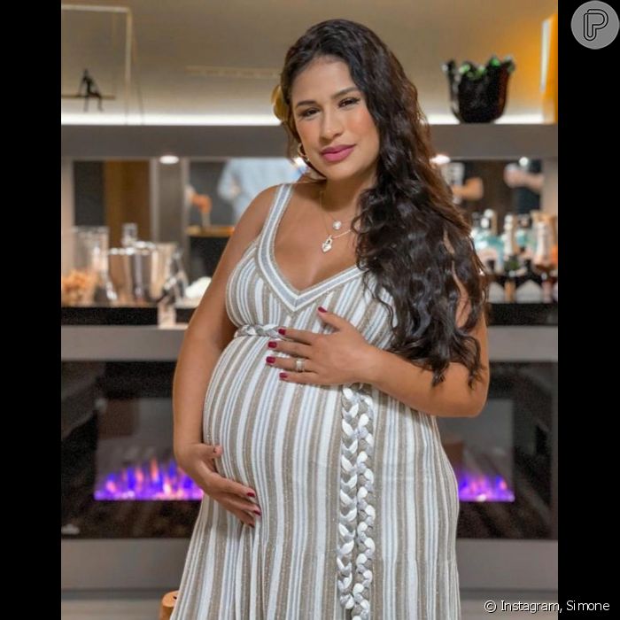A cantora Simone comemorou ter compartilhado a segunda gravidez no ...