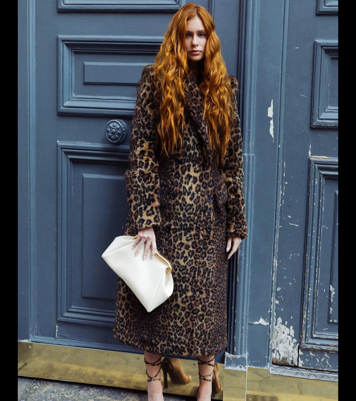 Foto: A atriz Marina Ruy Barbosa escolheu look com trench coat de ...