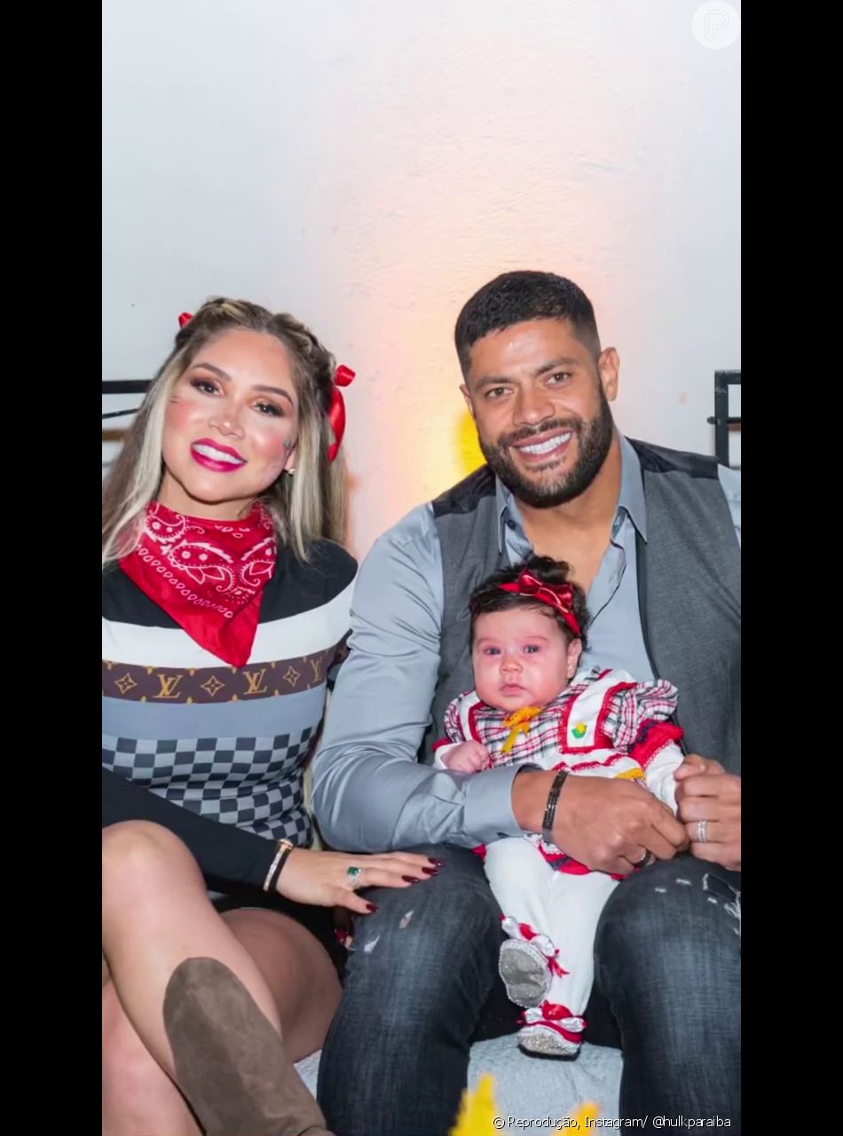 Hulk e Camila Ângelo: jogador abre álbum de fotos de festa junina com a ...