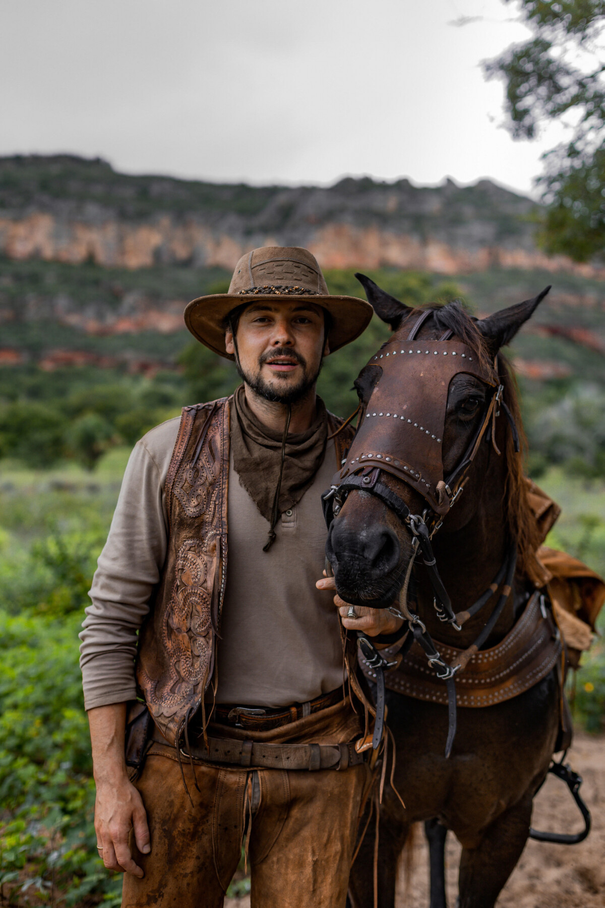 Foto Na Novela Mar Do Sertão Zé Paulino Sergio Guizé é O O