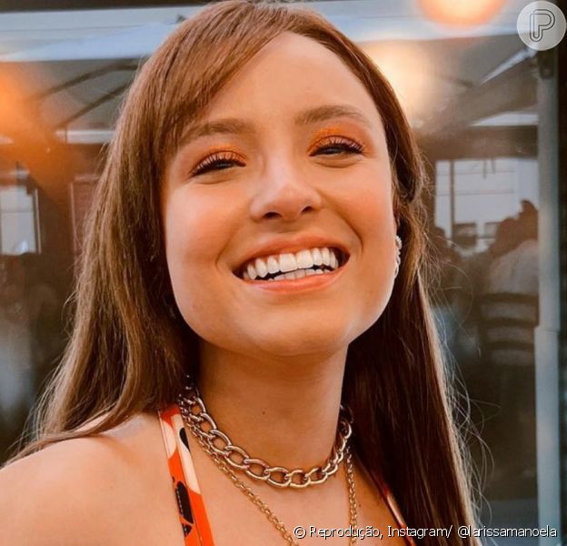 Larissa Manoela: atriz se emociona e faz brincadeira com barriga de grávida. Entenda! - Purepeople
