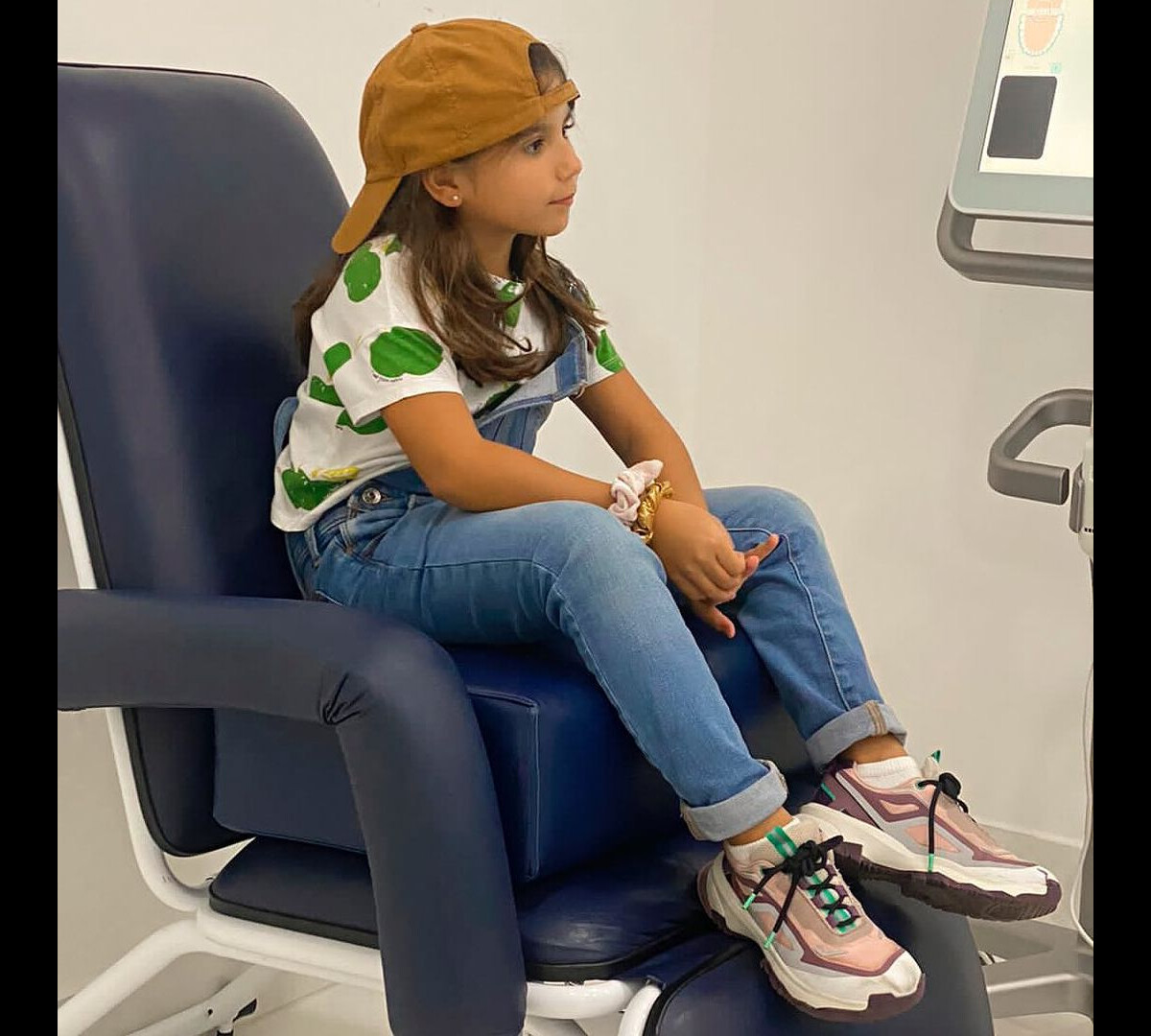 Foto: Filha de Deborah Secco chama atenção pela semelhança com a mãe ...