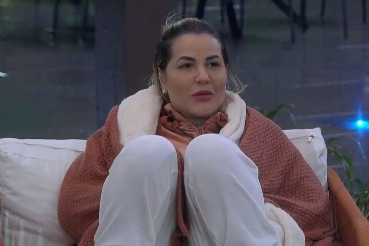 Foto A Fazenda 2022 Em Conversa Com Aliados Deolane Disse Que Tem
