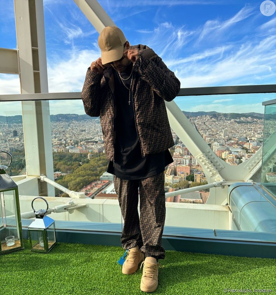 Neymar ostenta luxo com look de marca famosa e chama atenção da web ...