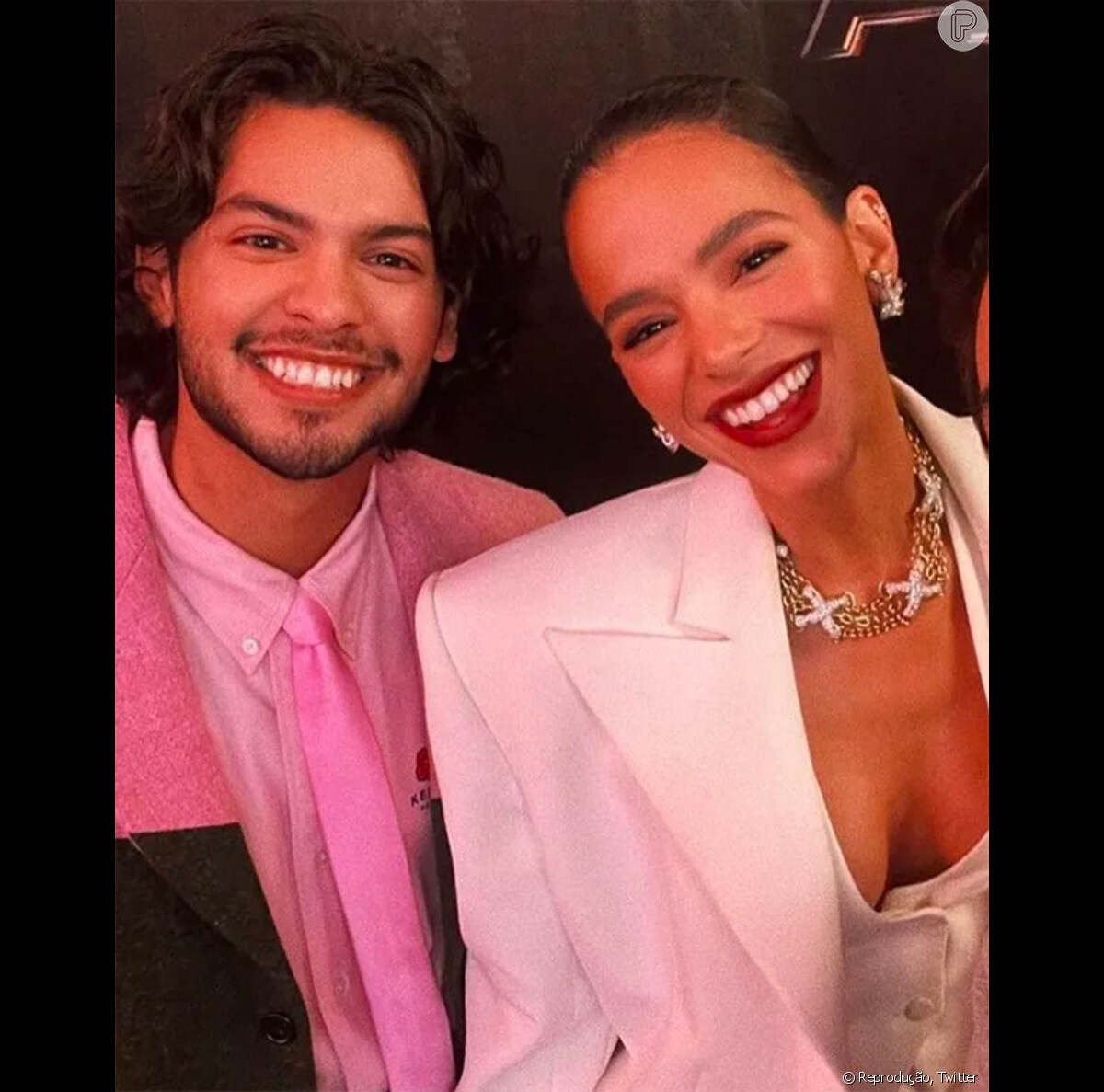 Foto: Bruna Marquezine surge em foto no Instagram de Xolo Maridueña ...