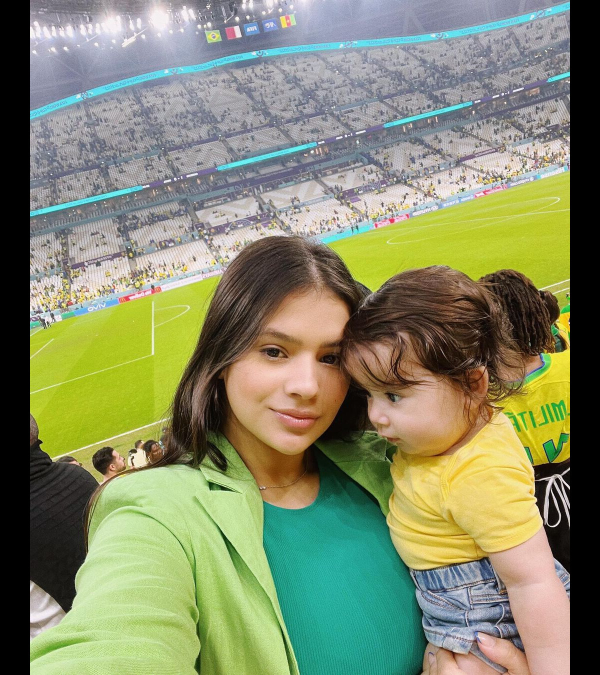 Foto: Filha de Gabriel Jesus e Raiane Lima, Helena nasceu em 24 de maio ...