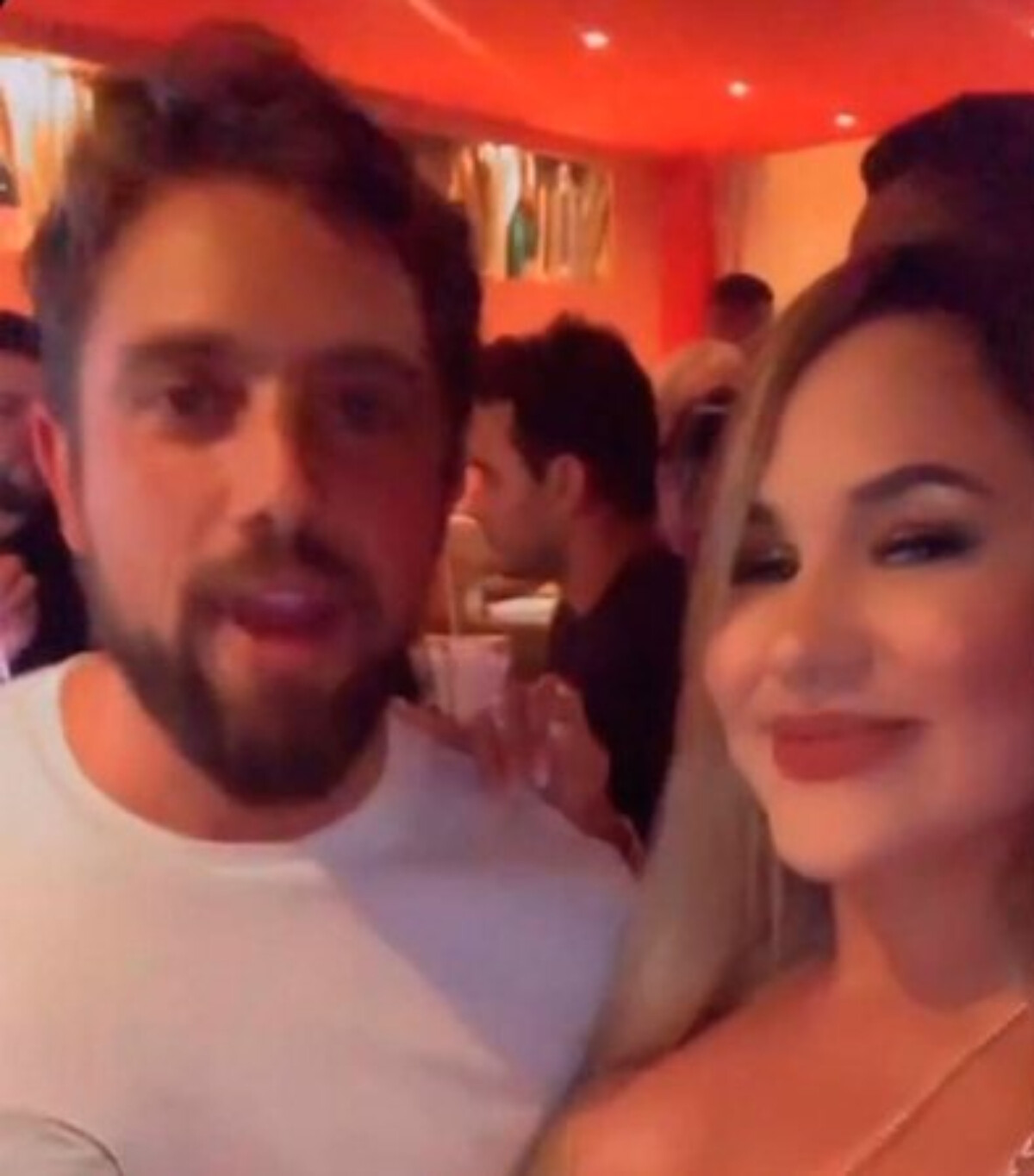 Foto: Rafael Cardoso e modelo Emmilly Ruthe já se conheciam - Purepeople