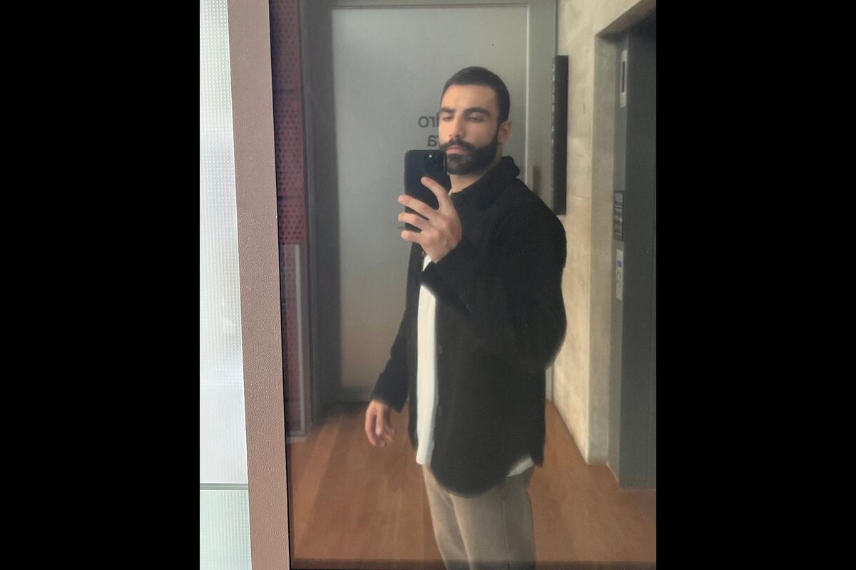 Foto: Iasser Kaddourah é formado Negócios Internacionais. - Purepeople