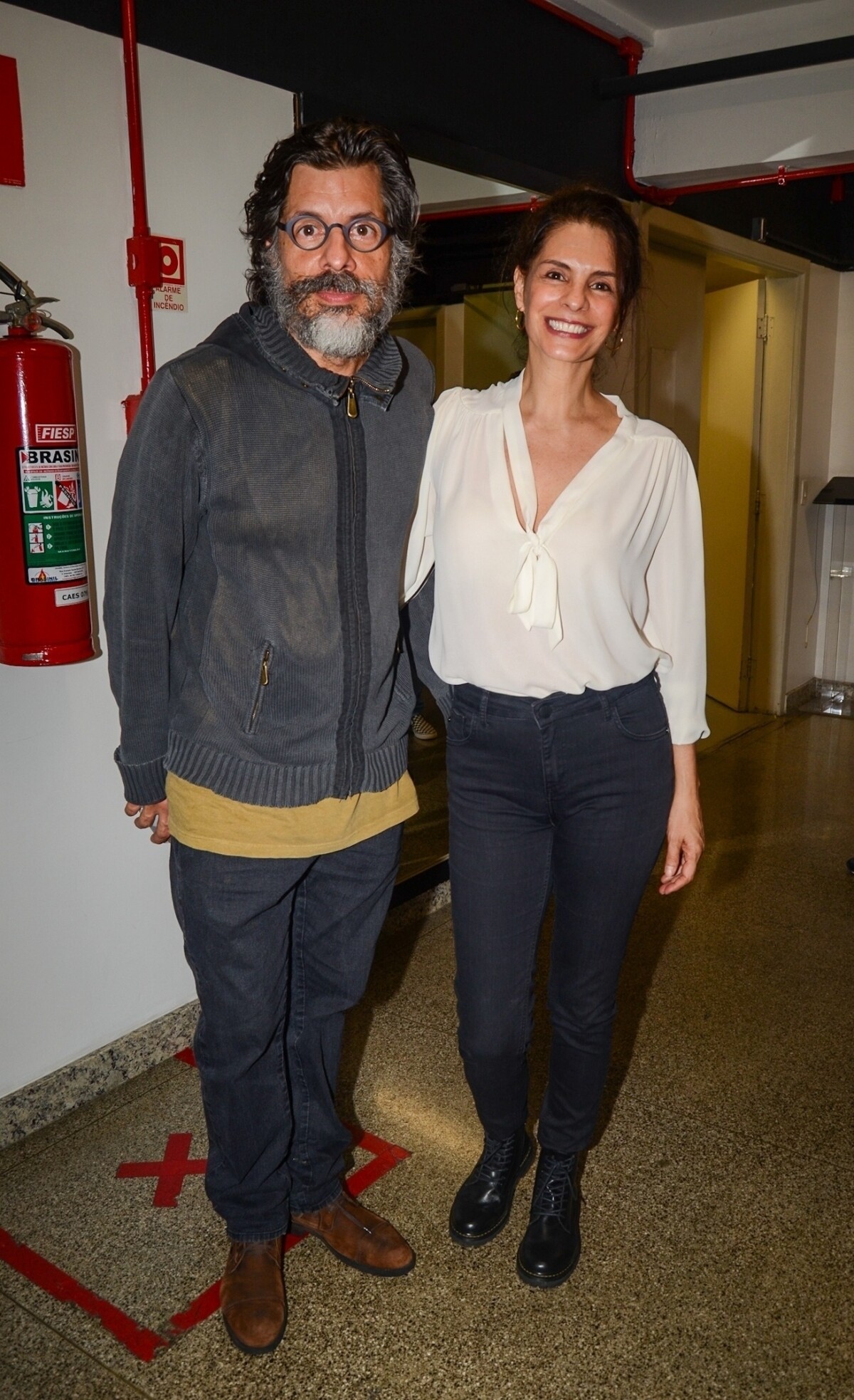 Foto: Helena Ranaldi está atualmente na peça 'Cordel do Amor sem Fim' e ...