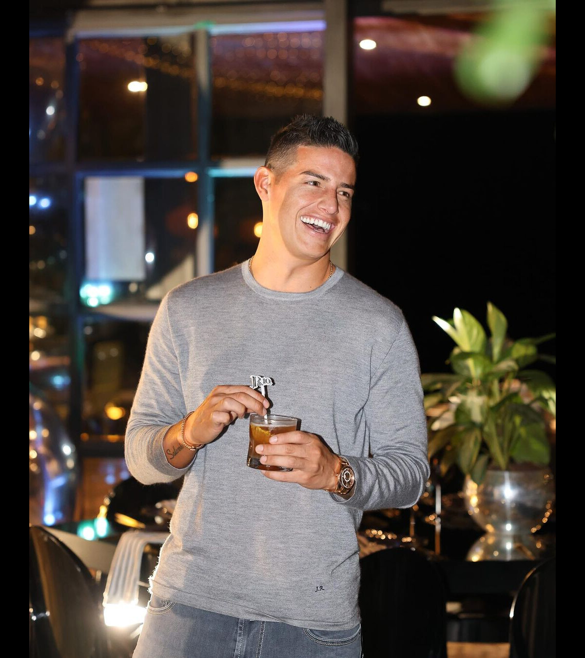 Foto: James Rodríguez está morando no Brasil após assinar com o São ...