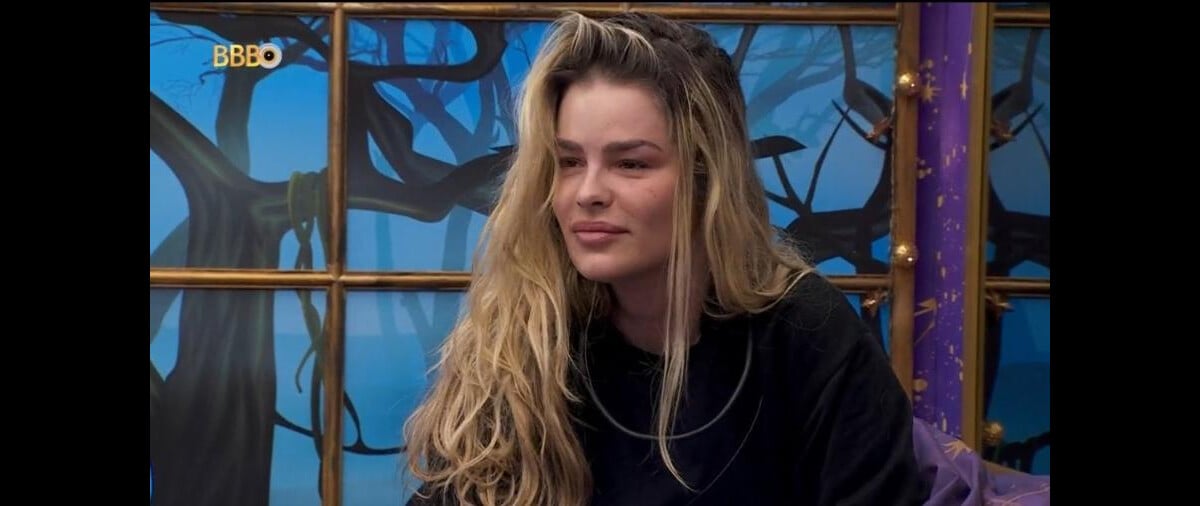 Foto Yasmin Brunet Paga Peitinho No Bbb 24 Ao Trocar De Roupa Purepeople