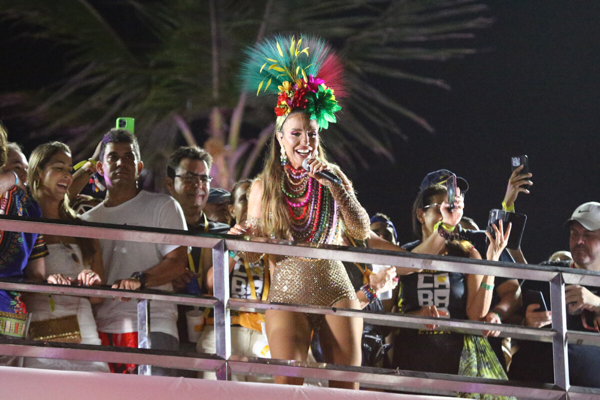 Foto: Ivete Sangalo é dona do hit do carnaval 2024, 'Macetando' - Purepeople