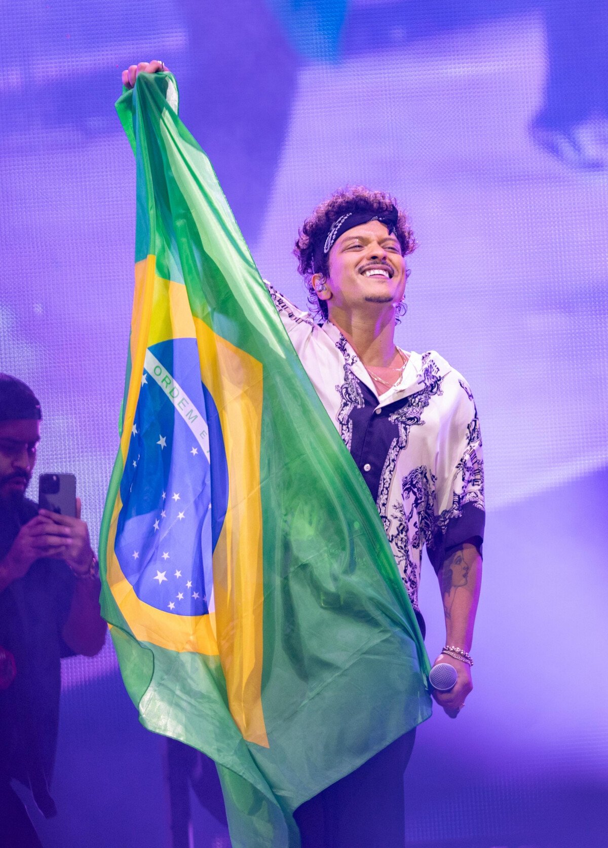 Foto: Bruno Mars está no Brasil para uma série de shows e o público ...