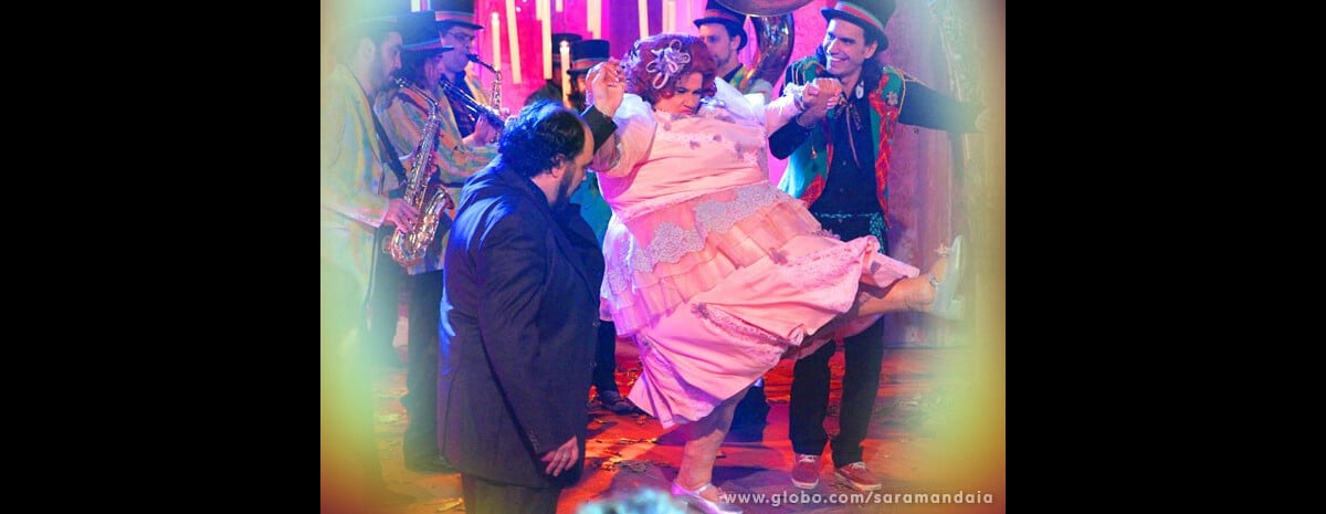 Foto: Dona Redonda em vai colar toda Bole-Bole para dançar em ...