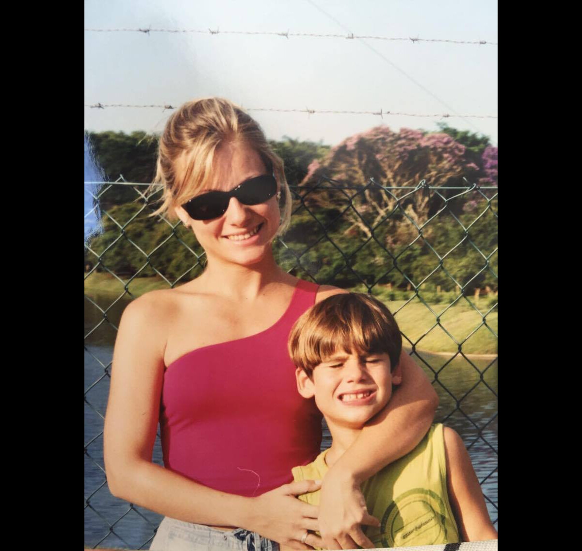Foto: Giselle engravidou jovem, aos 17 anos. Olha que fofura o Nicolas ...