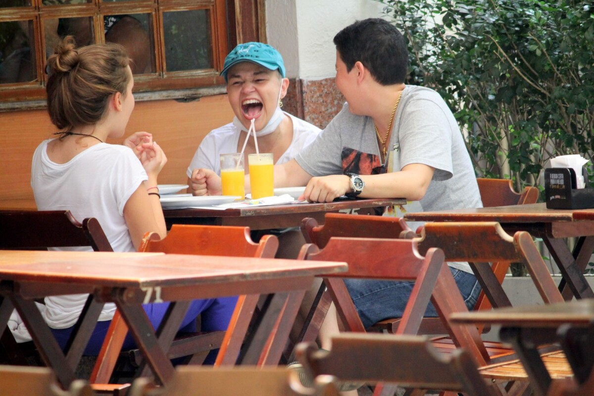 Foto: Em março, a humorista se divertiu durante um passeio com a filha ...