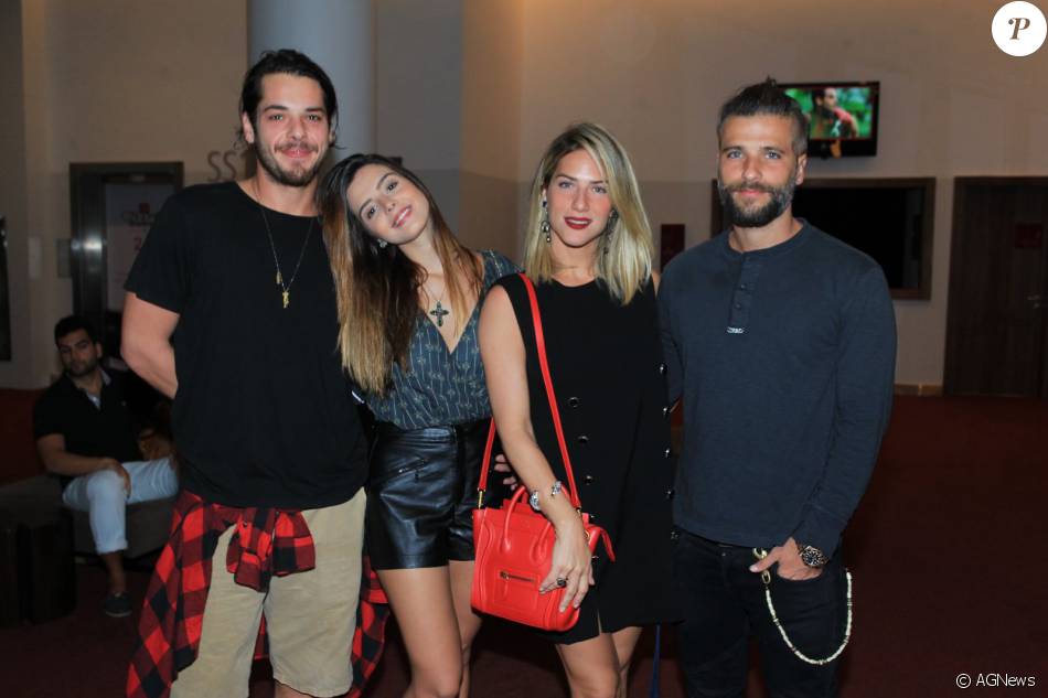 Giovanna Lancellotti e o namorado, Gian Luca Ewbank, vão juntos ao ...