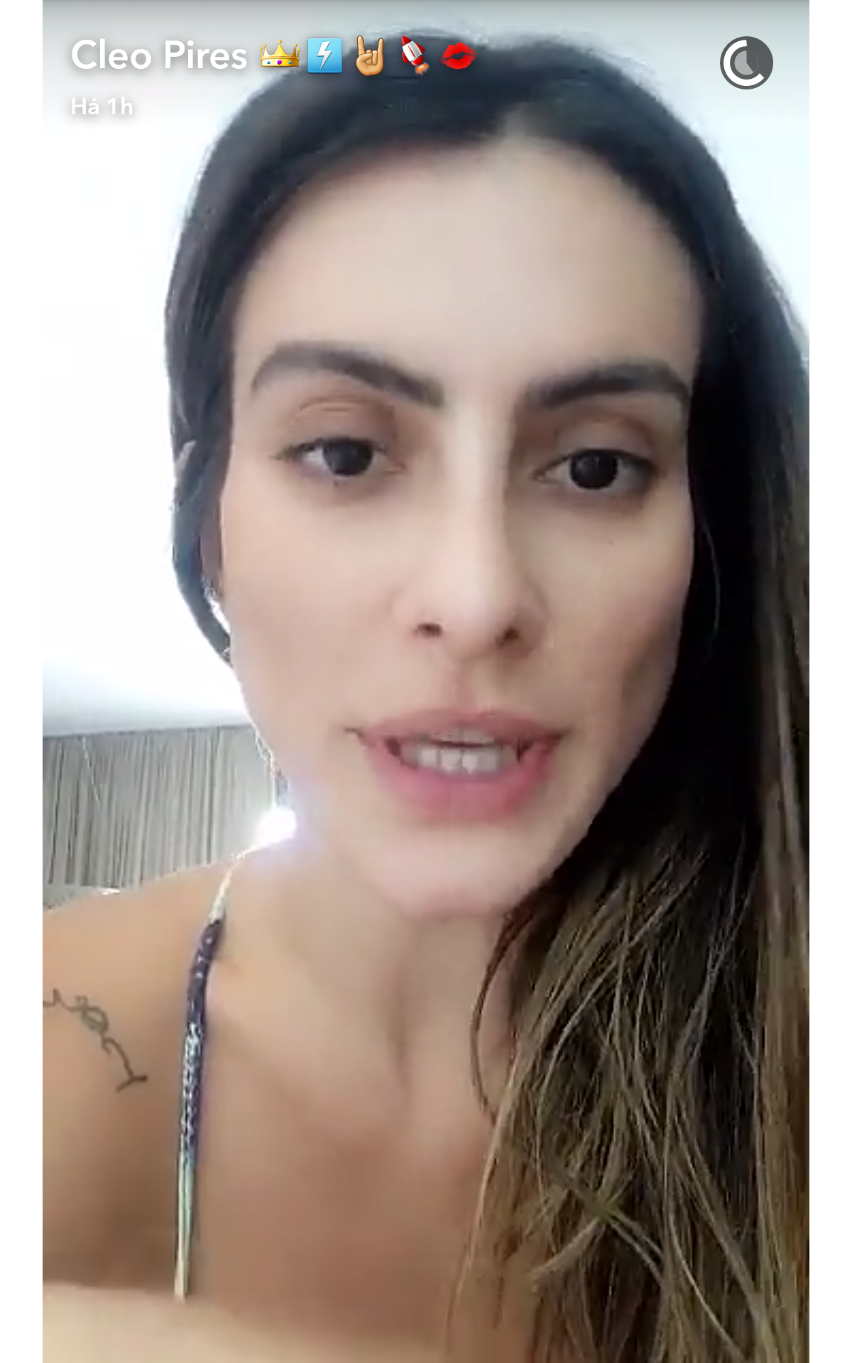Foto: Cleo Pires faz vídeo e rebate críticas: 'Passada com a hipocrisia ...