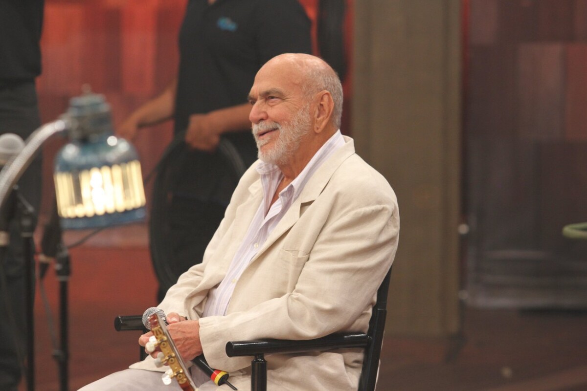 Foto: O próximo convidado do projeto 'Em Cena' será o ator Lima Duarte ...