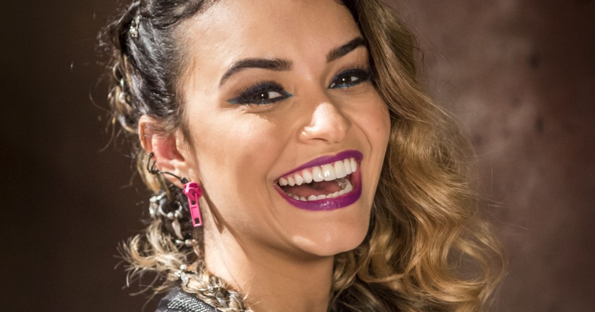 Talita Younan está no ar como a personagem Vera Lúcia na novela 'O ... Talita Younan está no ar como a personagem Vera Lúcia na novela 'O ...