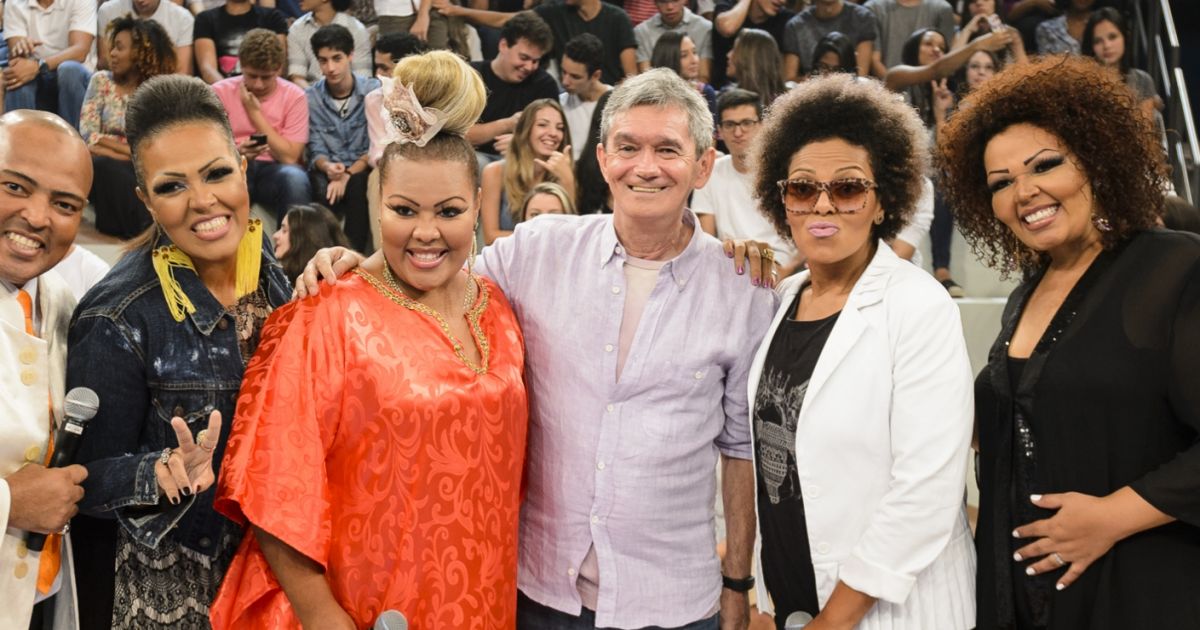 Deise Cipriano integrou o grupo Fat Family ao lado dos irmãos - Purepeople