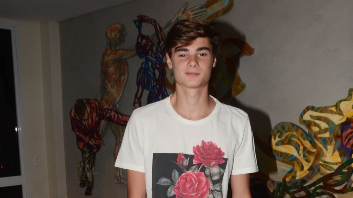 Foto: Filho de Fabio Assunção, João Assunção posou com Giovanna Vieira ...