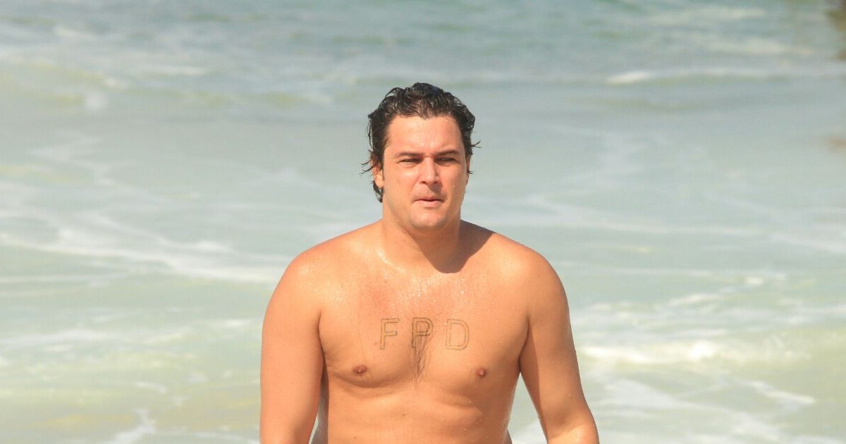 Felipe Dylon admitiu estar lutando contra a balança através de posts em ...