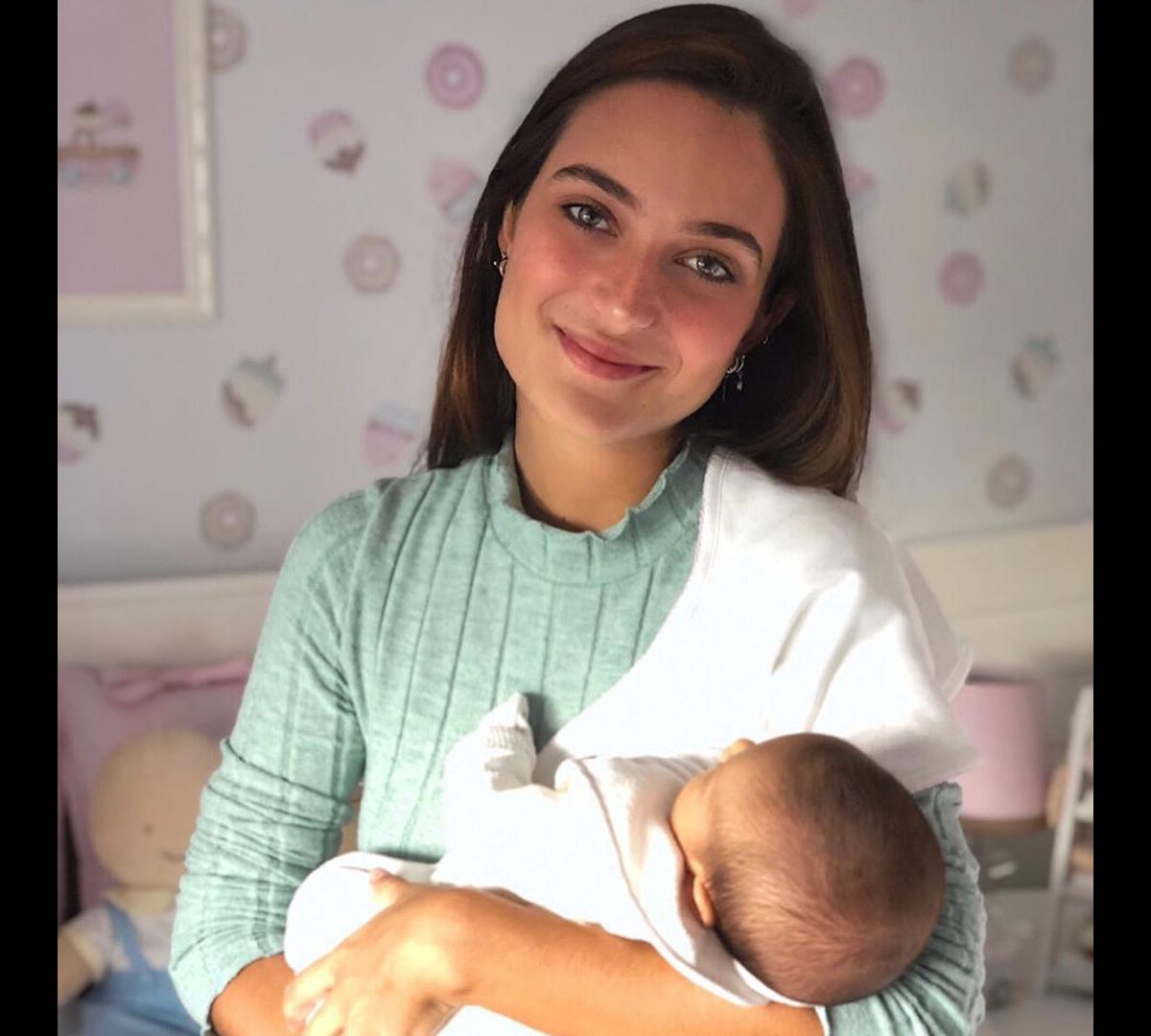 Foto: Prima de Ticiane Pinheiro, Bruna Pinheiro posou com Manuella no ...